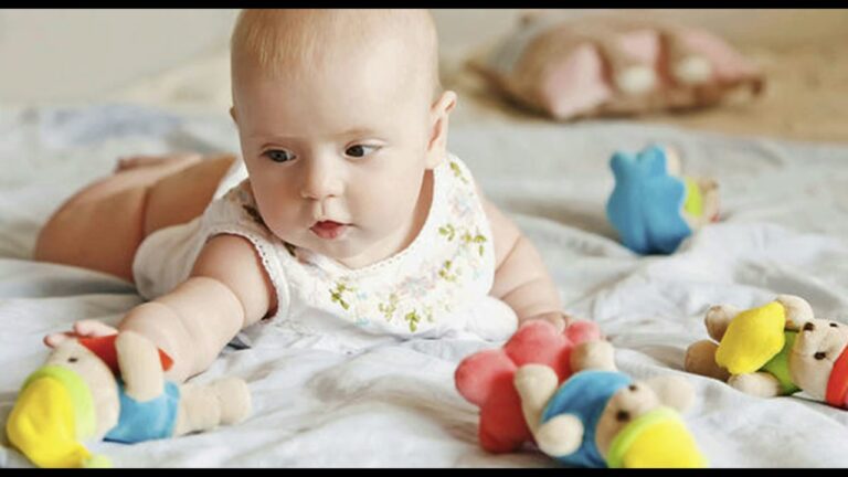 Desarrollo Motor del Bebé Mes a Mes: Guía Completa para Padres - Blog ...